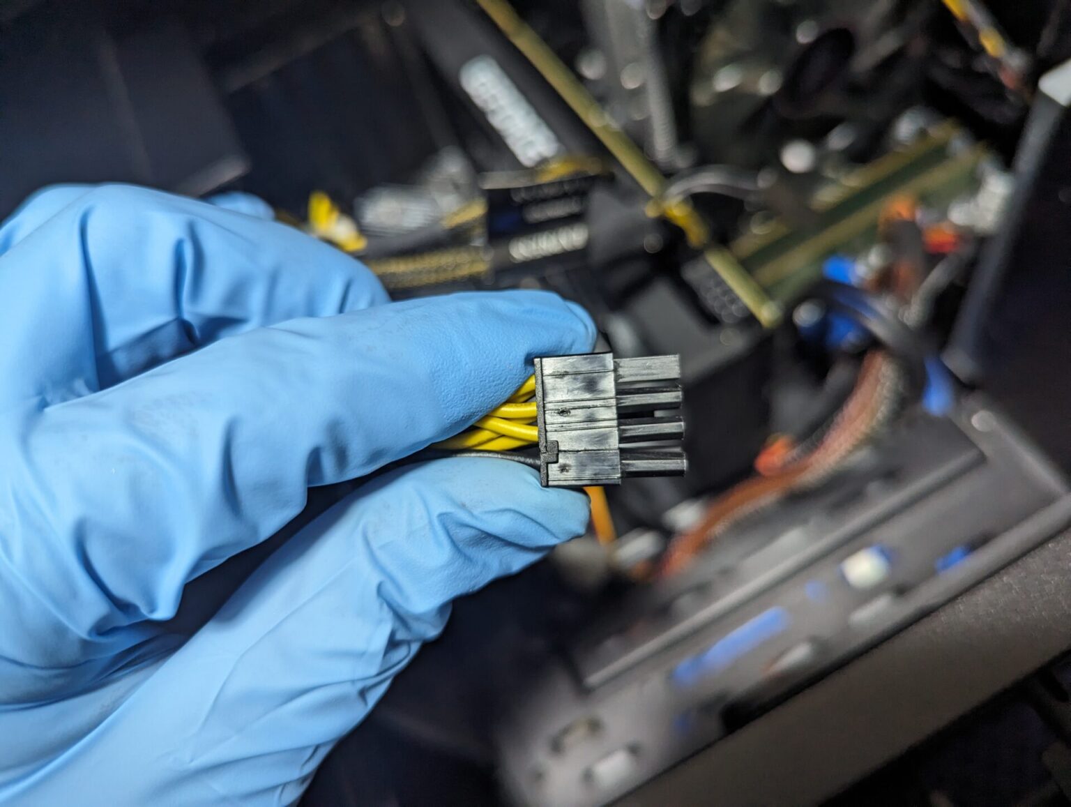 BTOパソコンの清掃方法・注意点【修理事例付】 - 修理実績 | Earth Bound